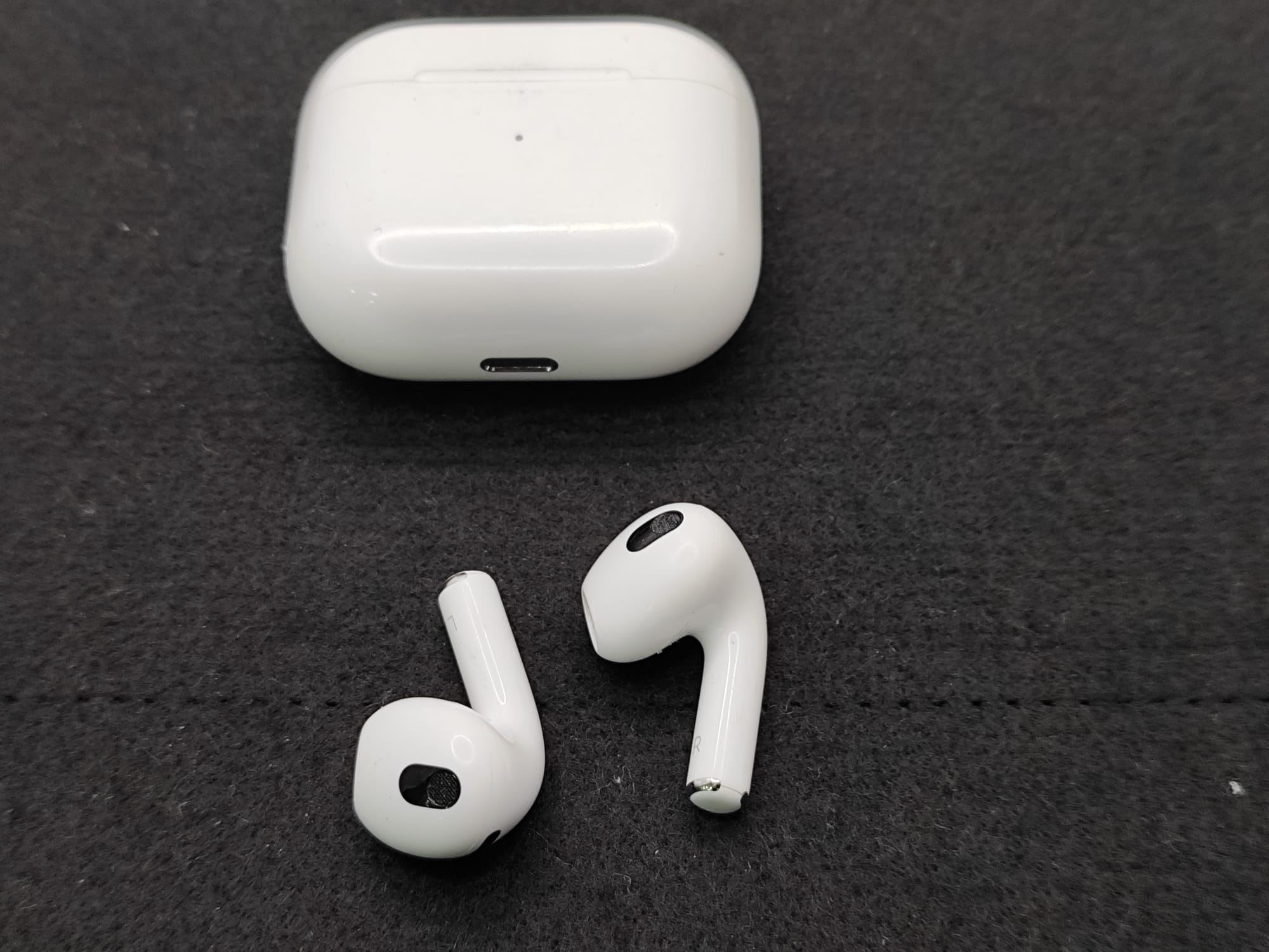 APPLE AIRPODS 3 GEN A2564+A2565 CAJA A2566 | Real Cash