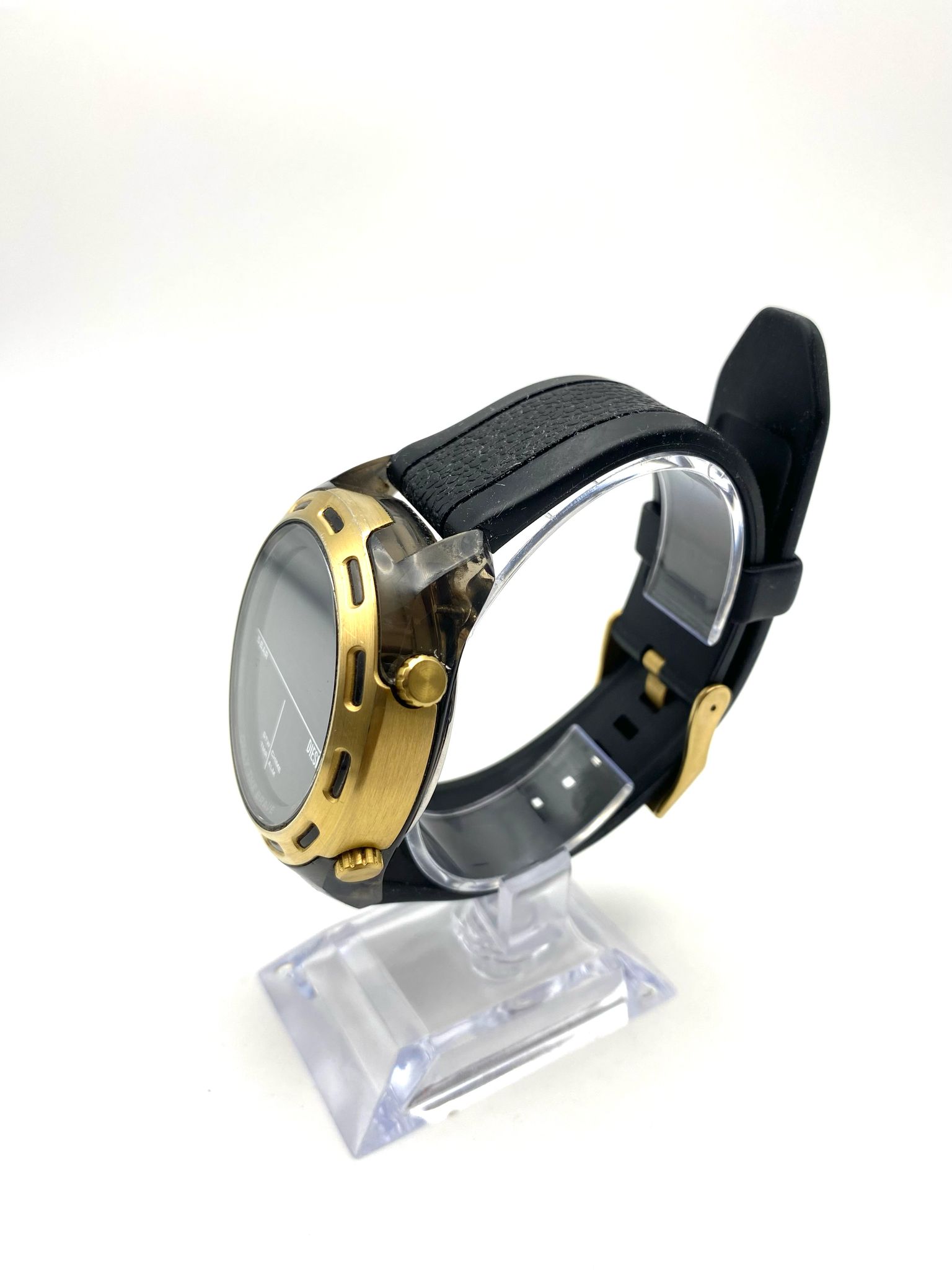 RELOJ DIESEL DZ-1901 CORREA GOMA | Real Cash