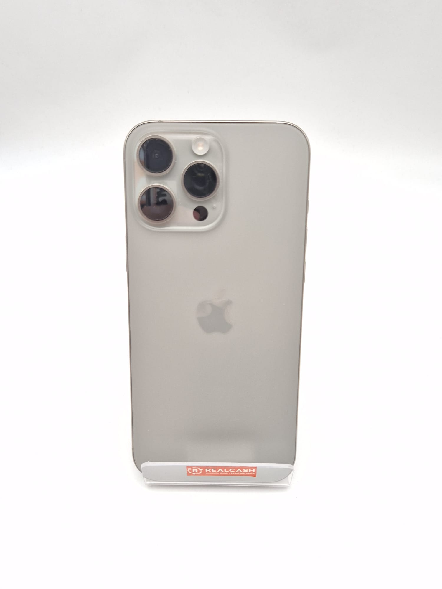 IPHONE 16 PRO MAX TITANIUM 256GB 100% SALUD DE BATERIA | Real Cash